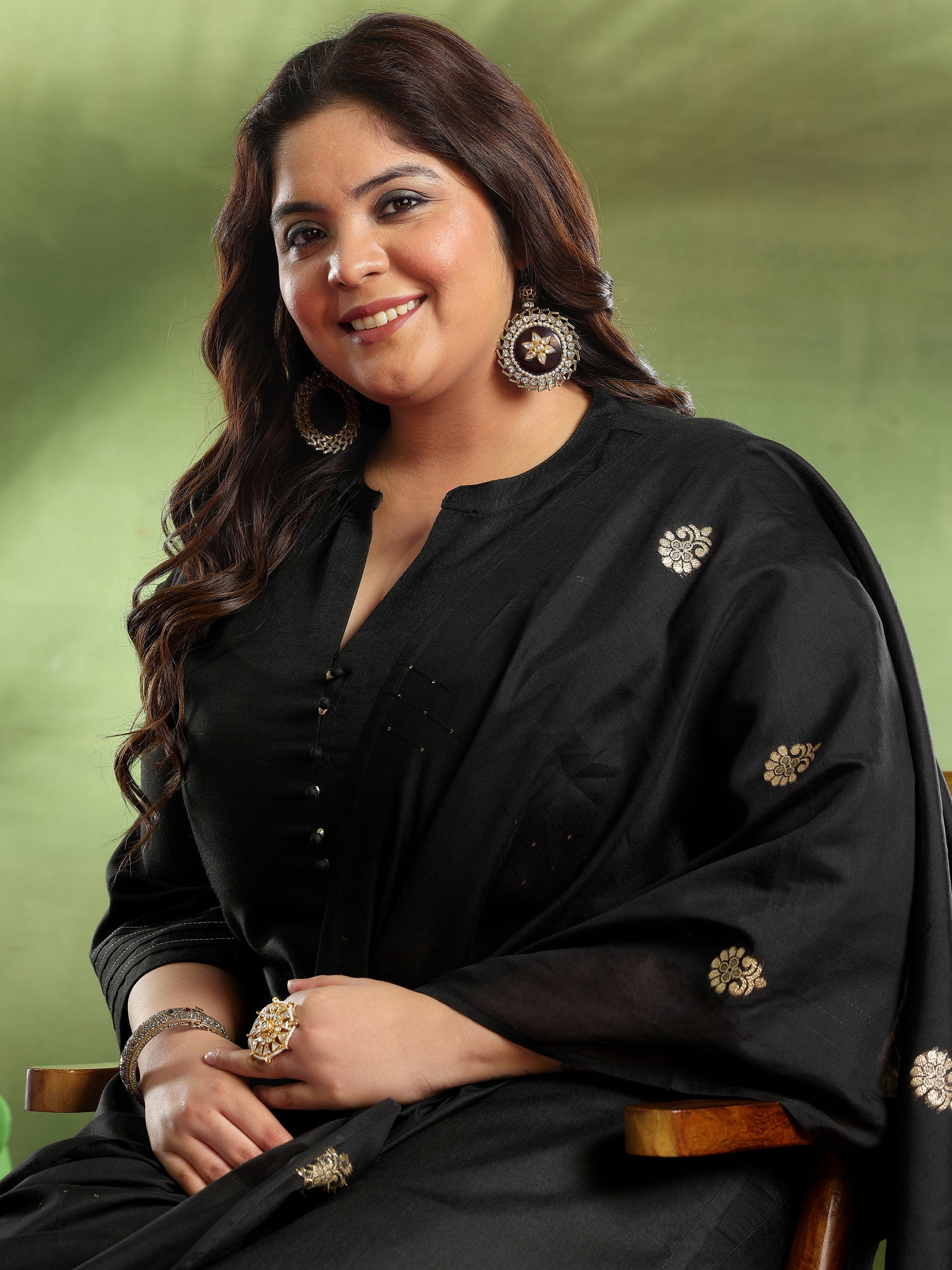 Buy Plus Size Black Solid Cotton Blend Straight Suit With Dupatta ...