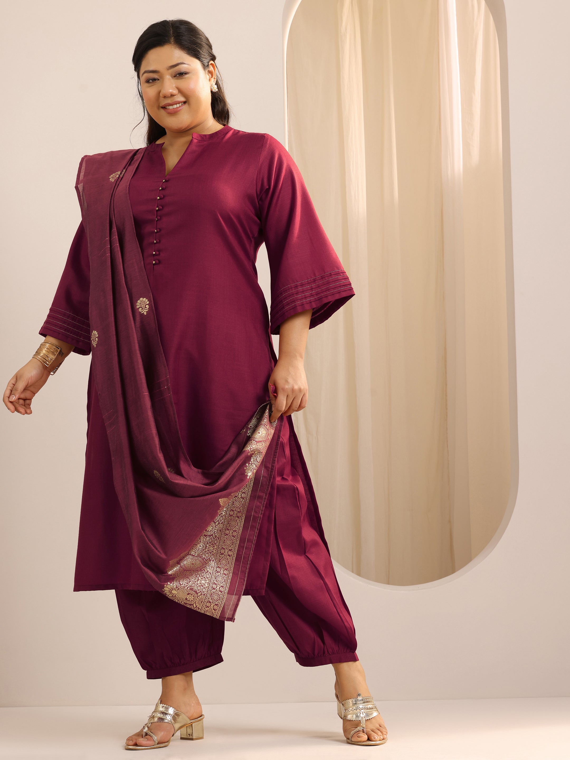 Buy Plus Size Maroon Solid Cotton Blend Straight Suit Set With Dupatta ...