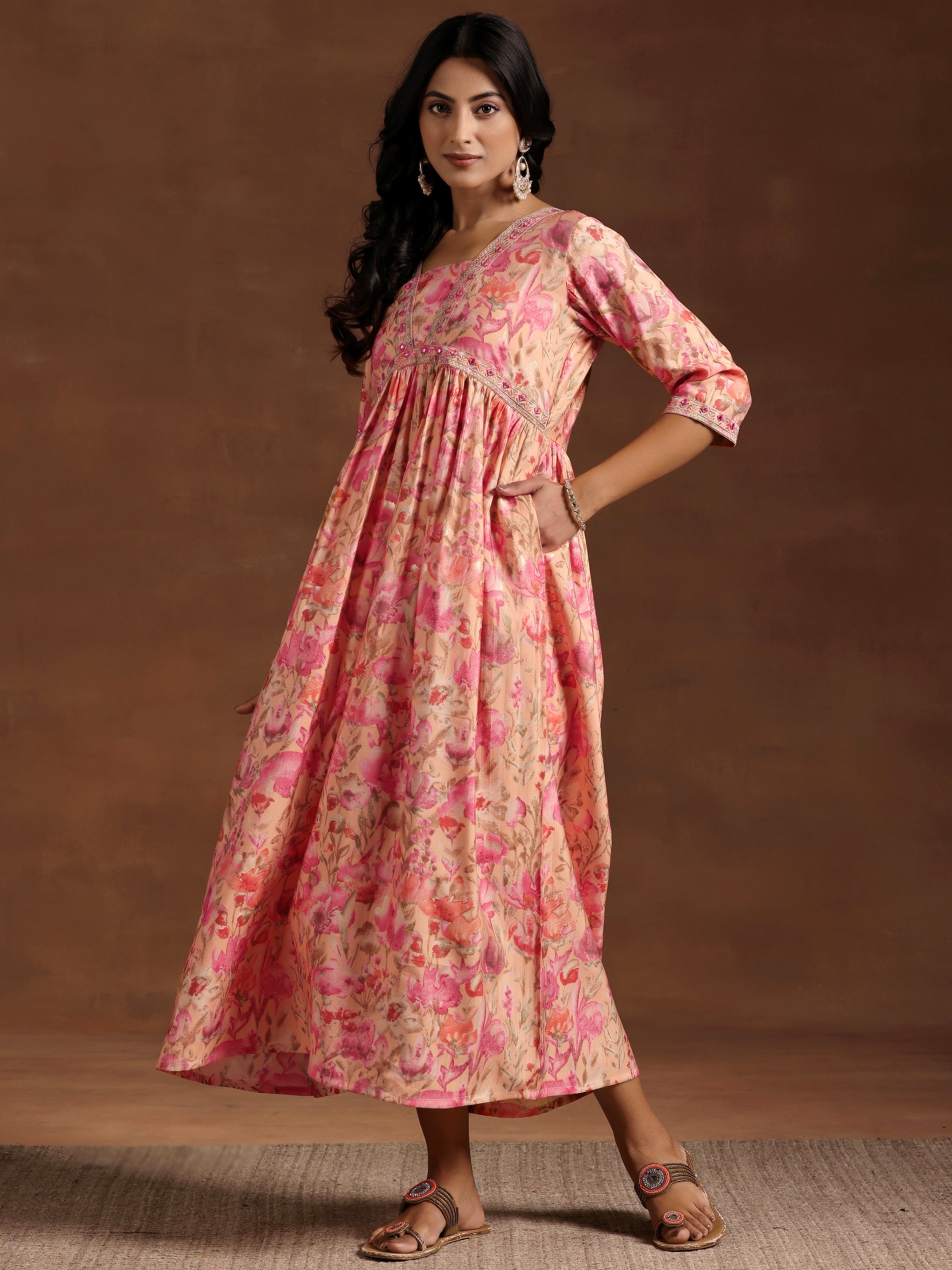 Indian Dresses For Women - Buy Elegant Designer Dresses For Ladies ...
