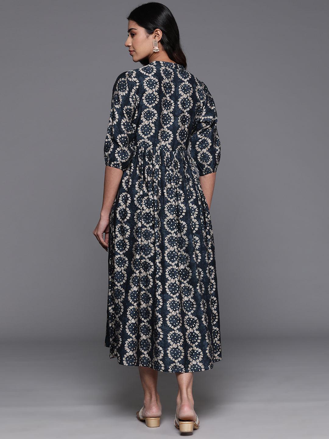 Indian Dresses For Women - Buy Elegant Designer Dresses For Ladies ...