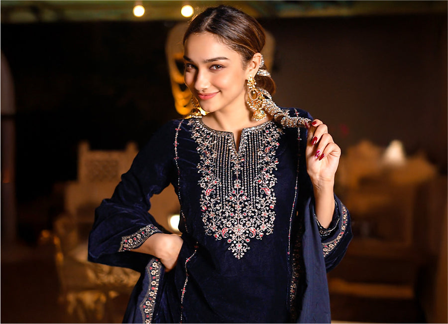 Indian Dresses: Shop Traditional Indian Wear Clothes & Attire – ShopLibas