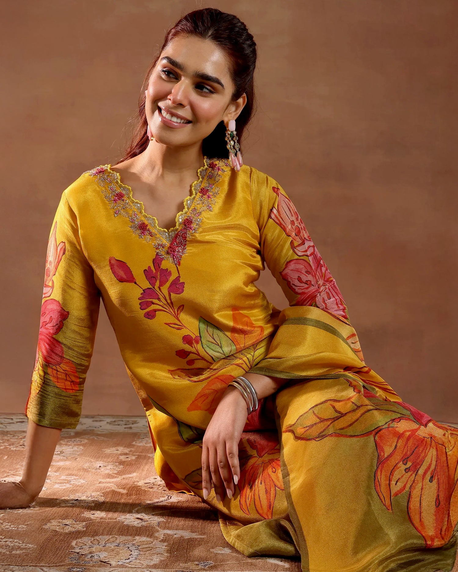 Indian Dresses: Shop Traditional Indian Wear Clothes & Attire – ShopLibas